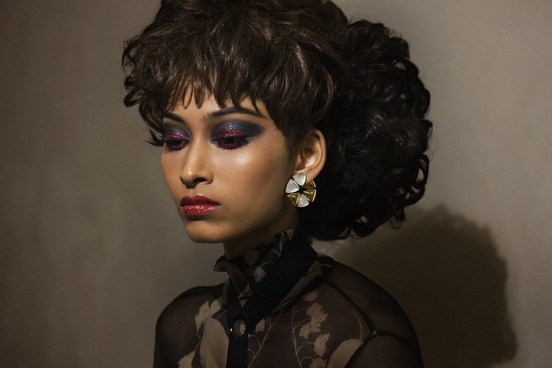 ARYA — MIRROR MIRRORMirror Mirror