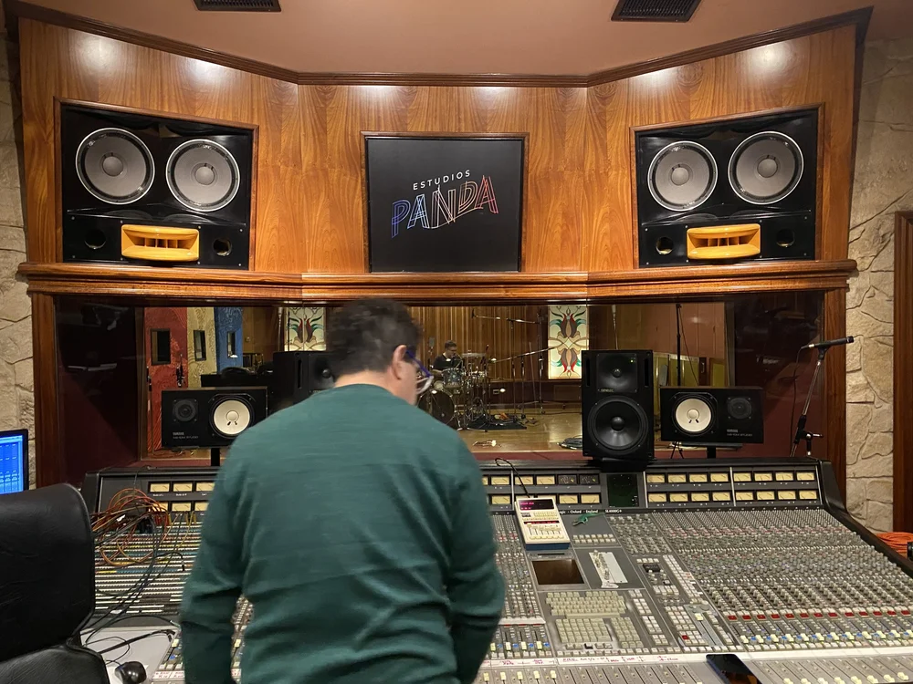 NUEVO ÁLBUM DE BOHEMIA SUBURBANA 2025 — Bohemia Suburbana