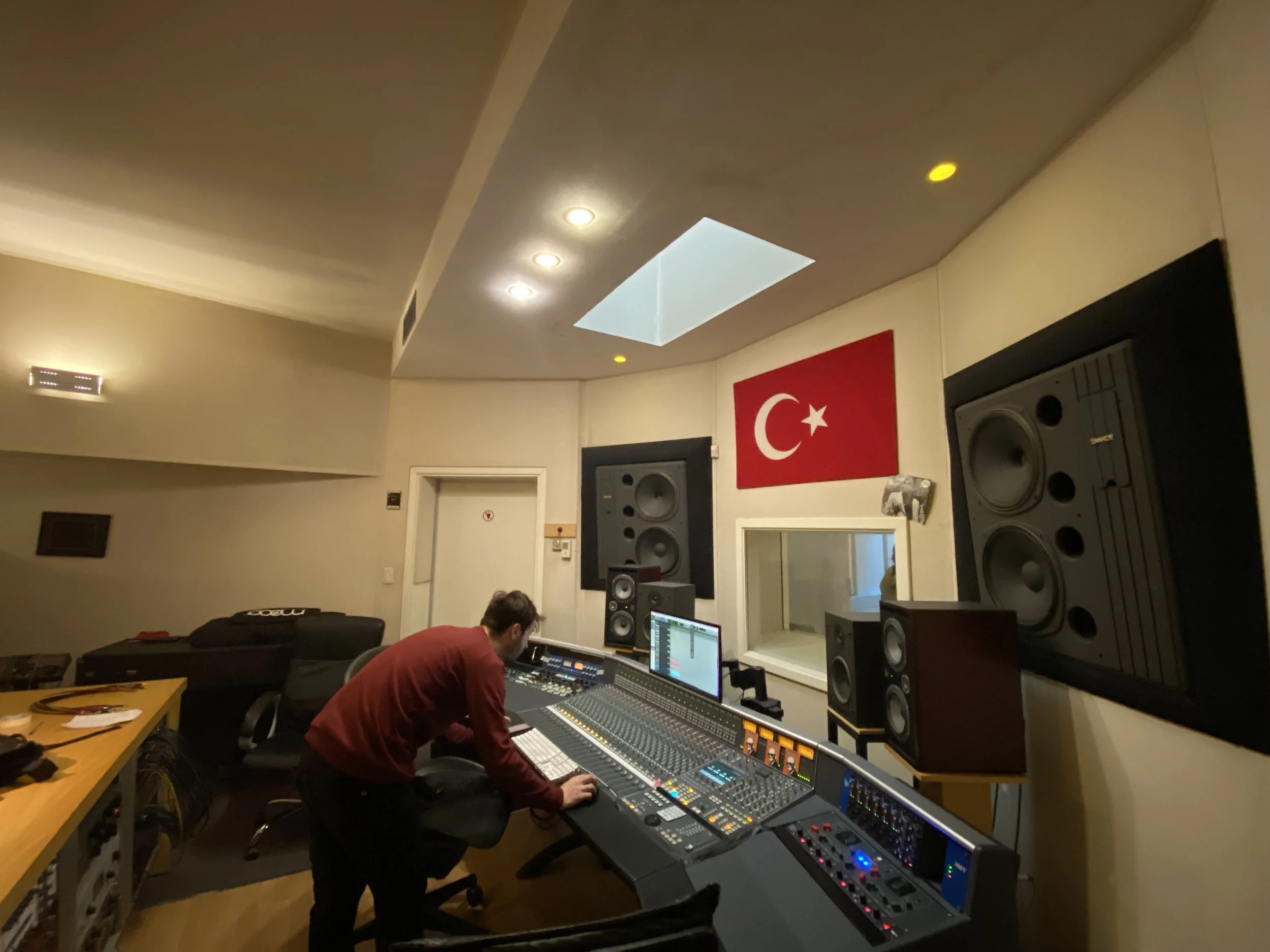 NUEVO ÁLBUM DE BOHEMIA SUBURBANA 2025 — Bohemia Suburbana