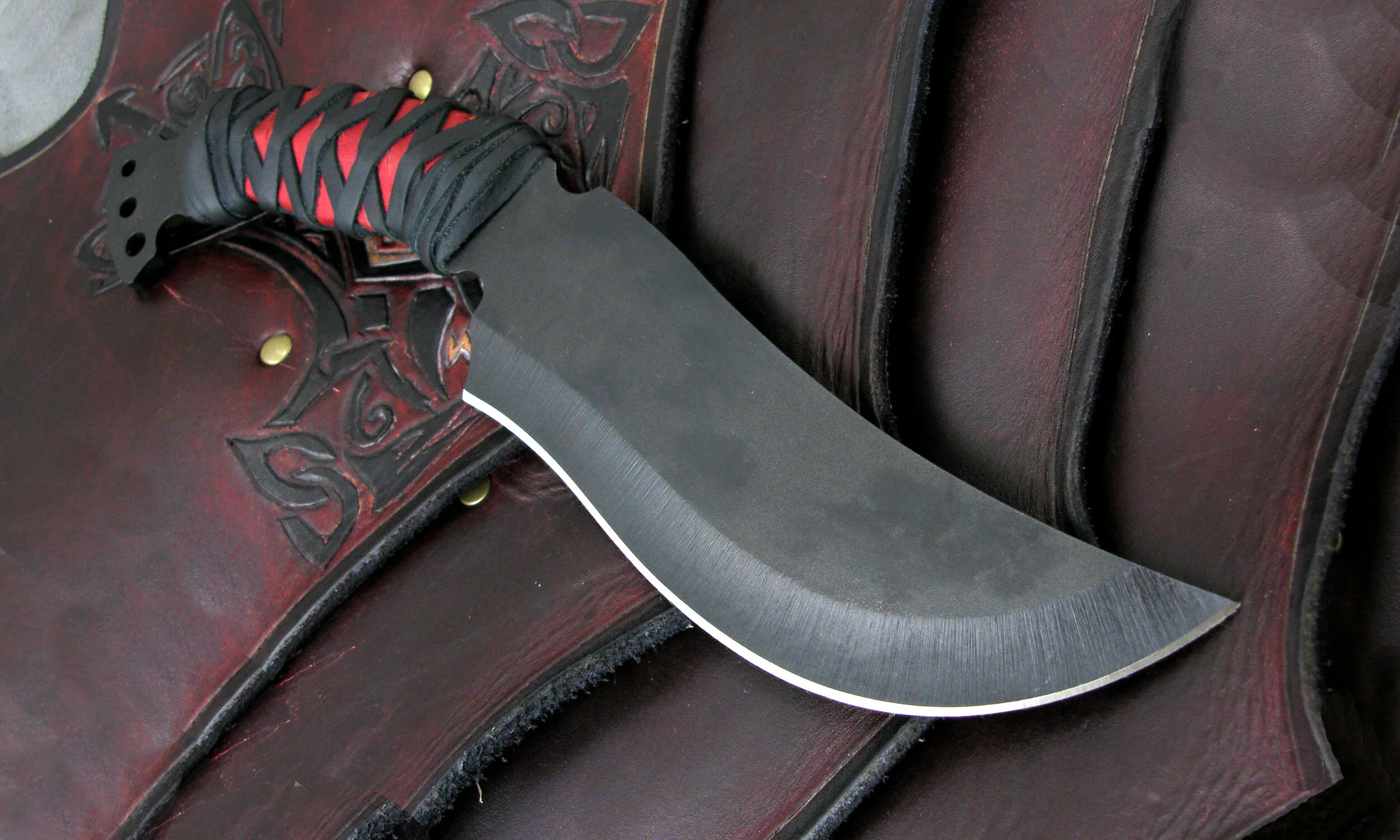 Knives — Archangel Steel