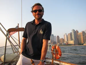 Private Boat Cruise in NYC | New York Harbor Tours