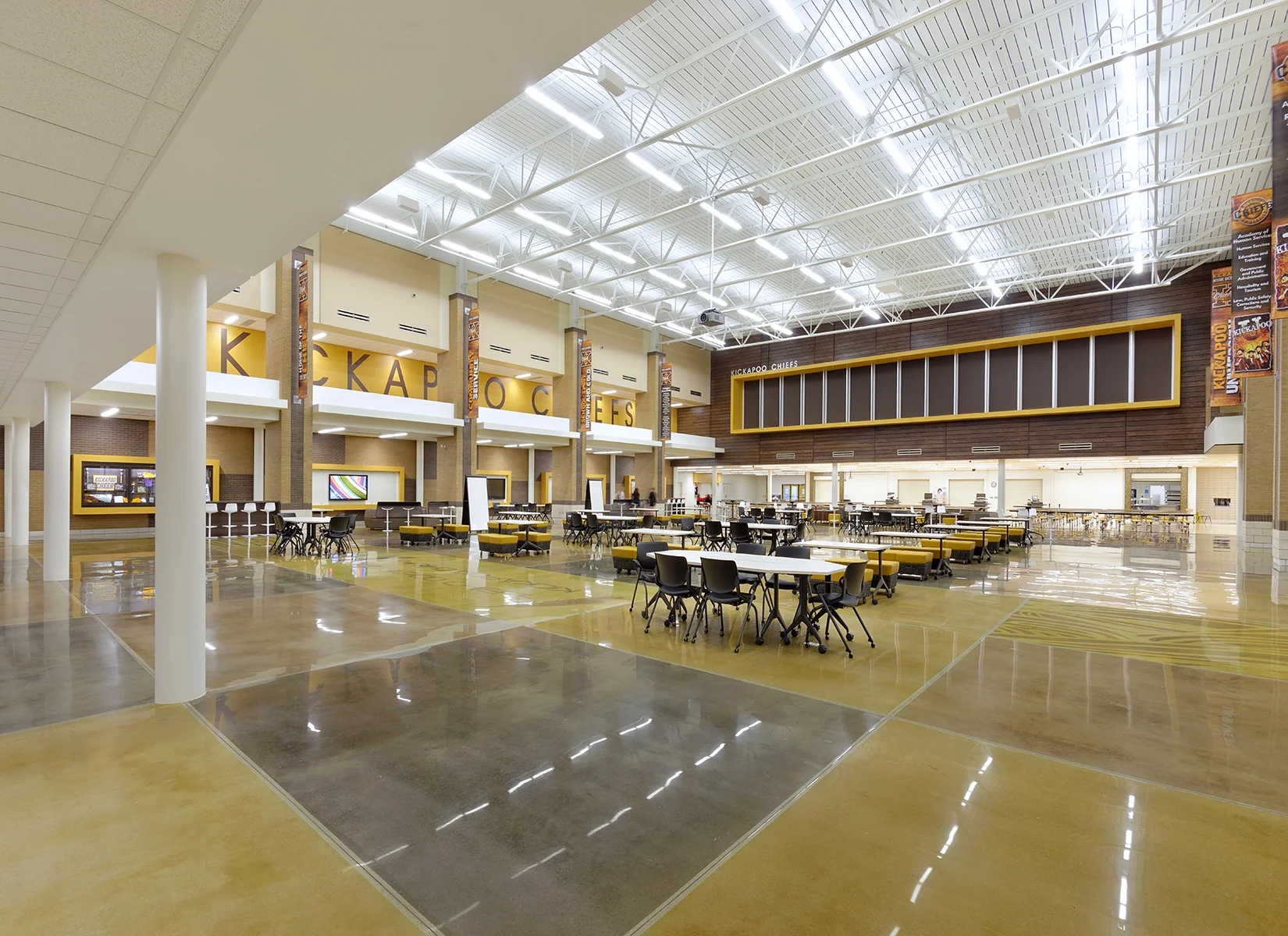 Kickapoo High School Phase I — Buxton Kubik Dodd