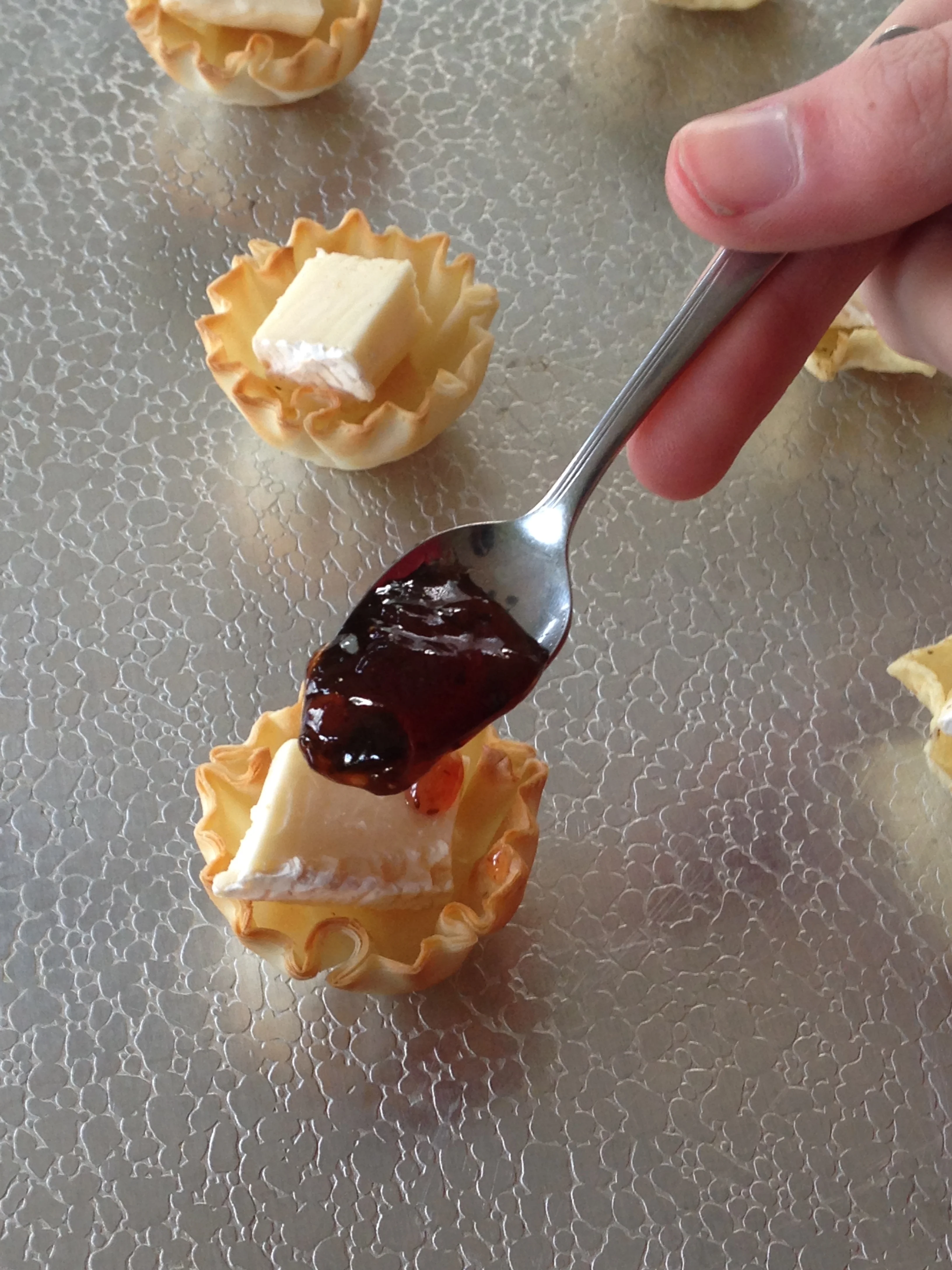 Hot Pepper Jam and Brie Cups Recipe — Cherchies Blog
