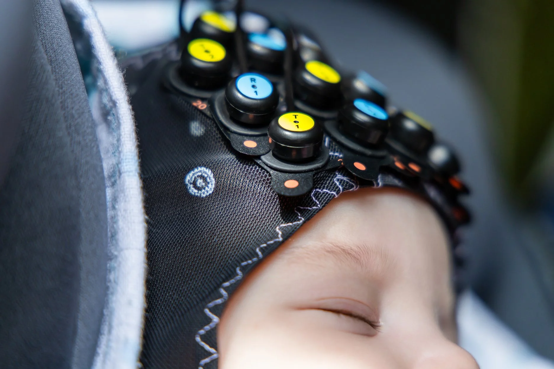 Exploring the infant brain with fNIRS - Artinis Medical Systems | fNIRS ...