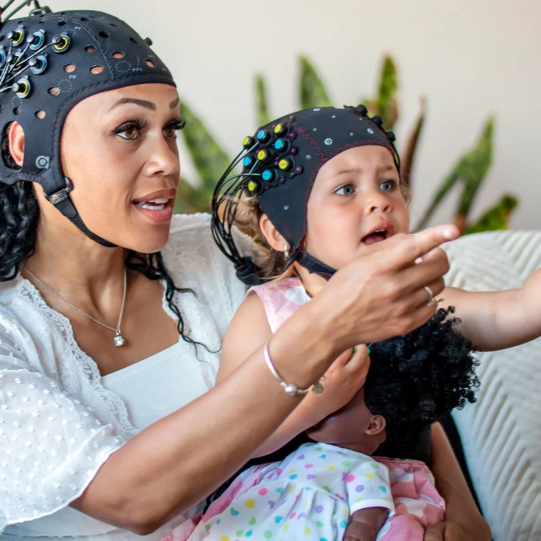 Exploring the infant brain with fNIRS - Artinis Medical Systems | fNIRS ...