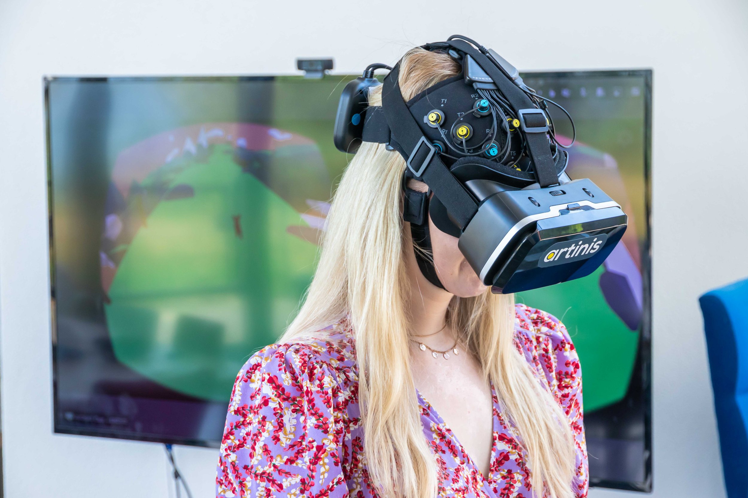 Combining Virtual Reality and wearable fNIRS - Artinis Medical Systems ...
