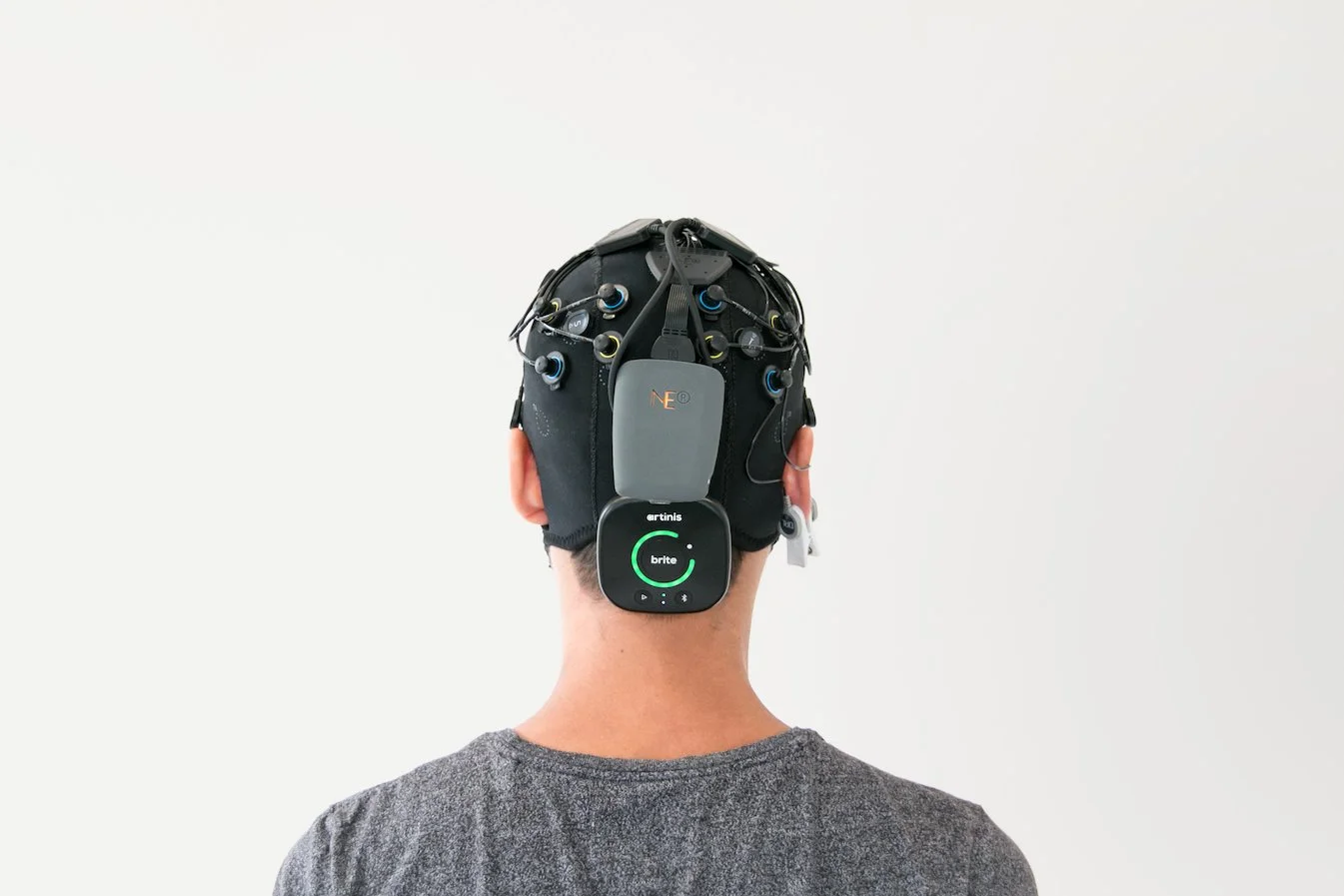 Brite - the wearable and flexible multichannel fNIRS - Artinis Medical ...