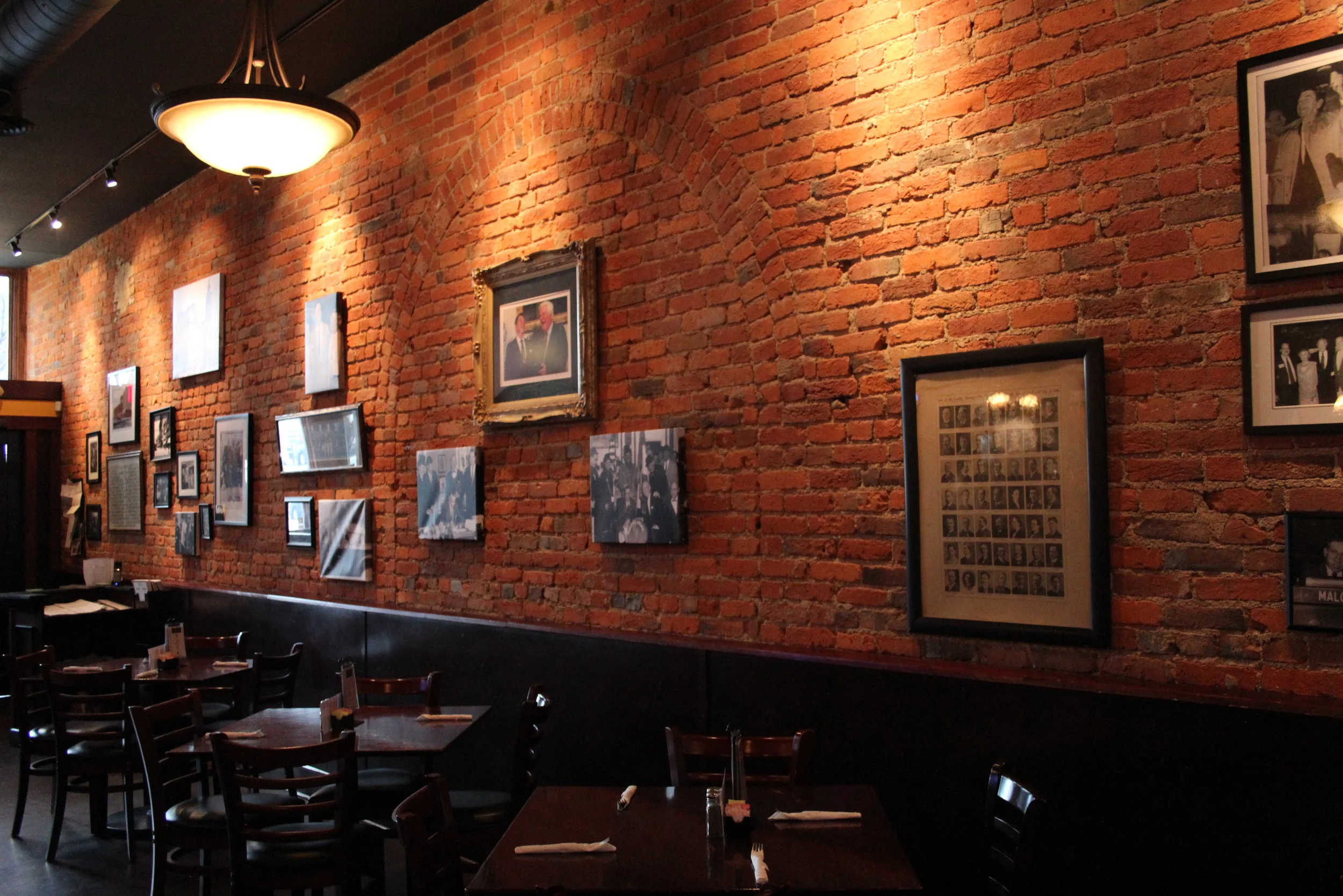 Dempsey's Food and Spirits