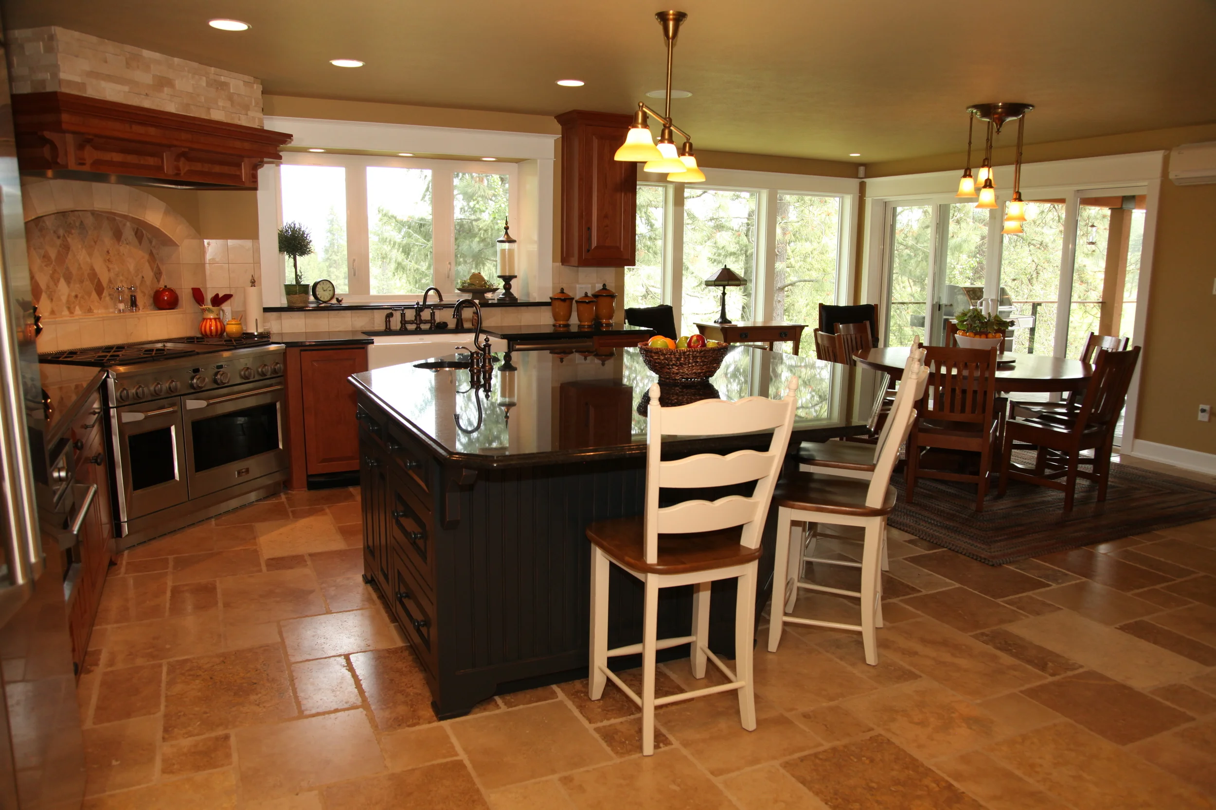 Kitchen Gallery pg — United Floor Covering
