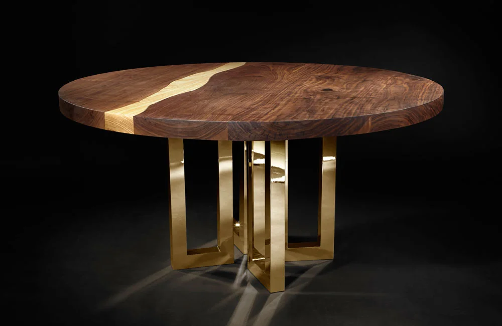 Il Pezzo 6 Round Table — Il Pezzo Mancante