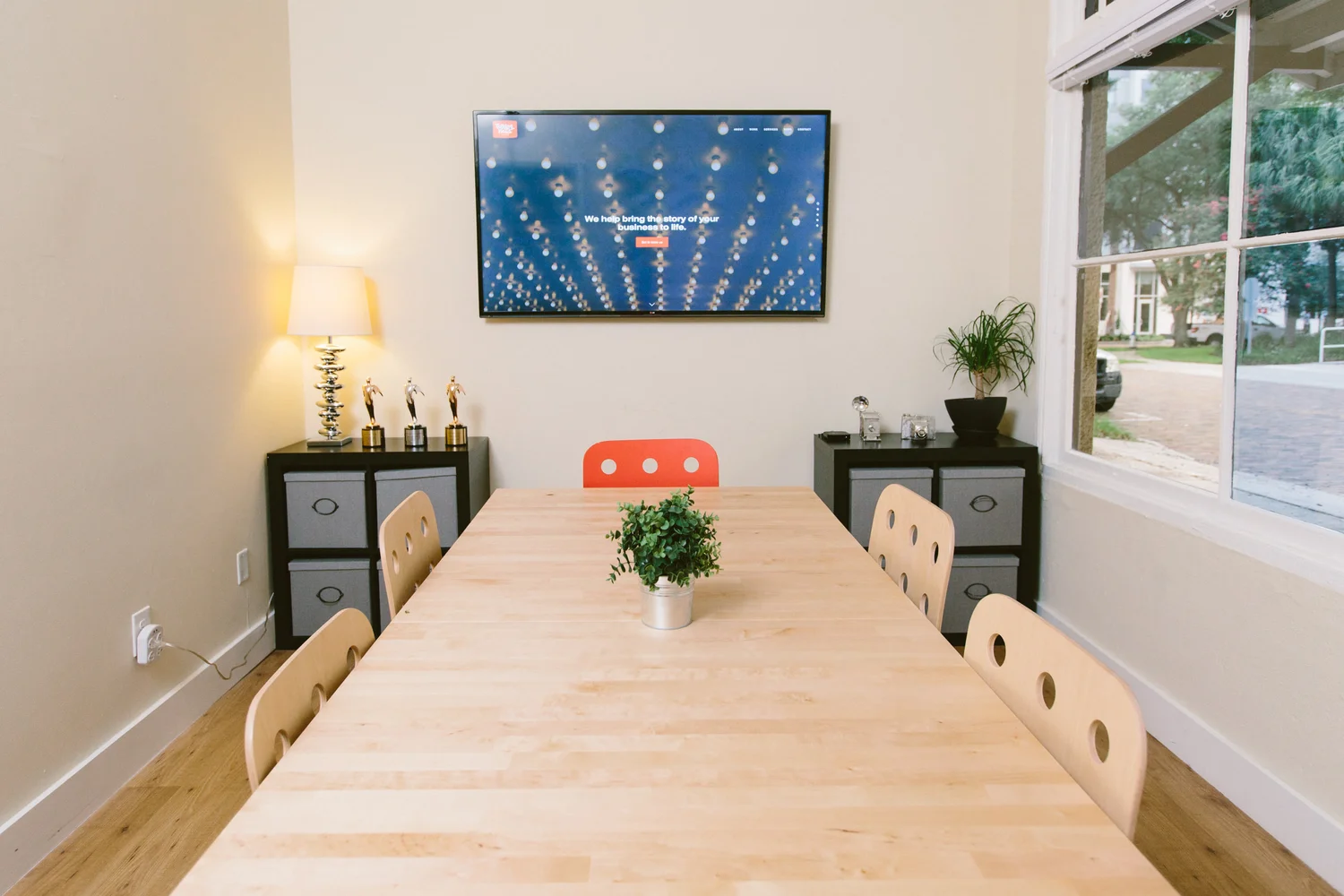 What Are Your Photos Telling Your Customers Behind Your Back? | Orlando ...