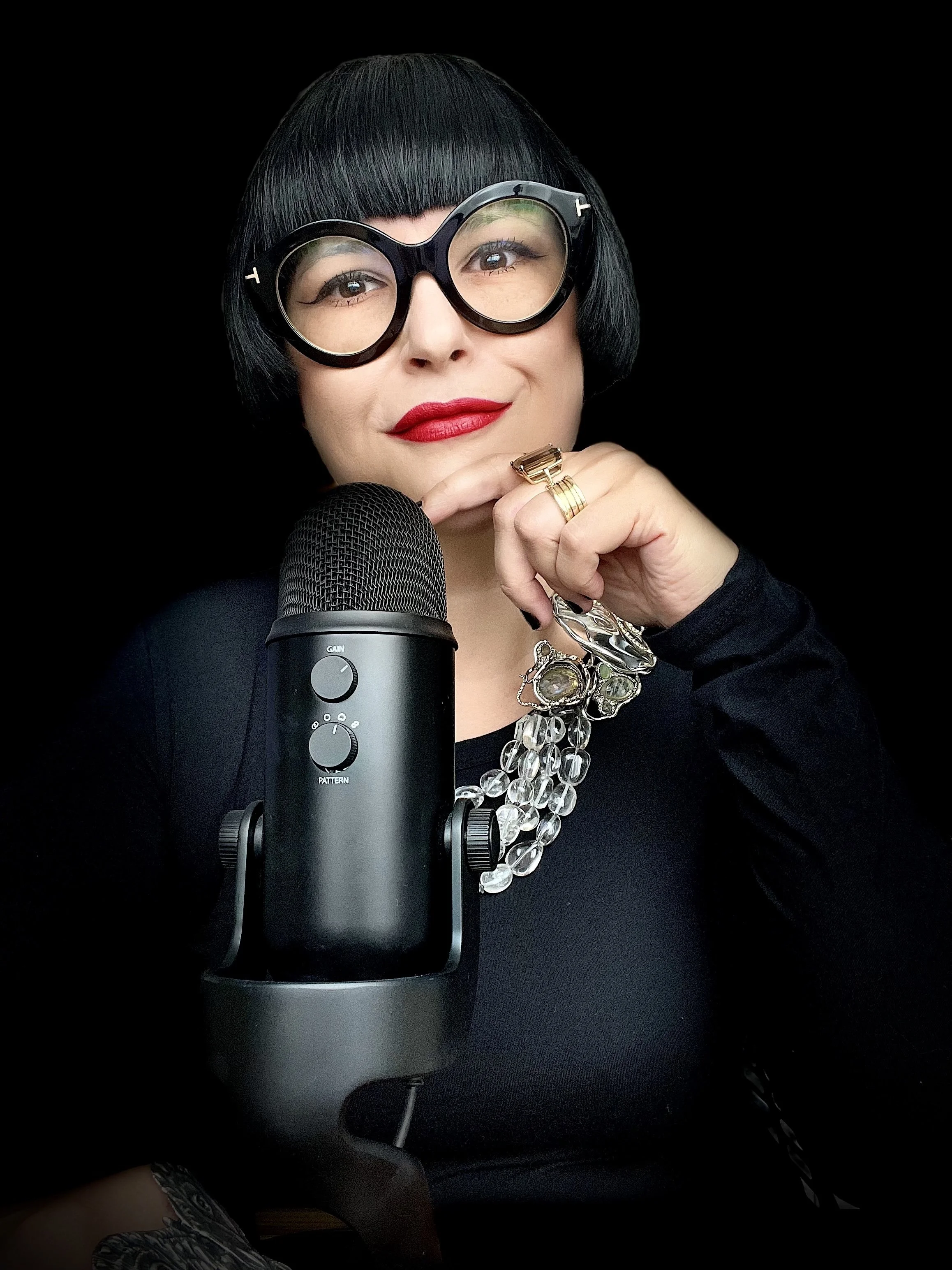 Online Gender Therapy with Dr. Z: Feel Confident and Empowered