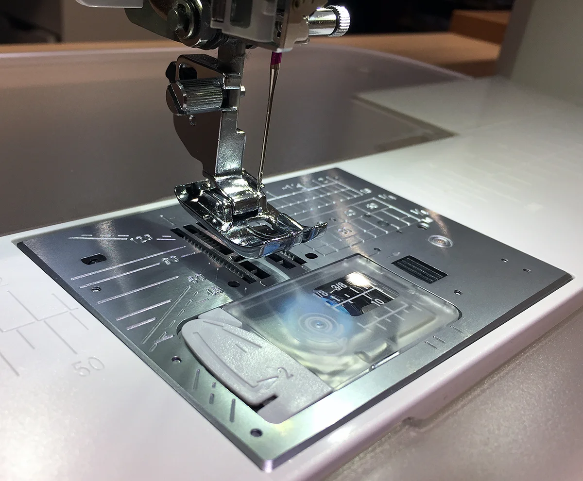 Perfect 1/4" Seams with the Janome MC9400 O Foot — Chatterbox Quilts