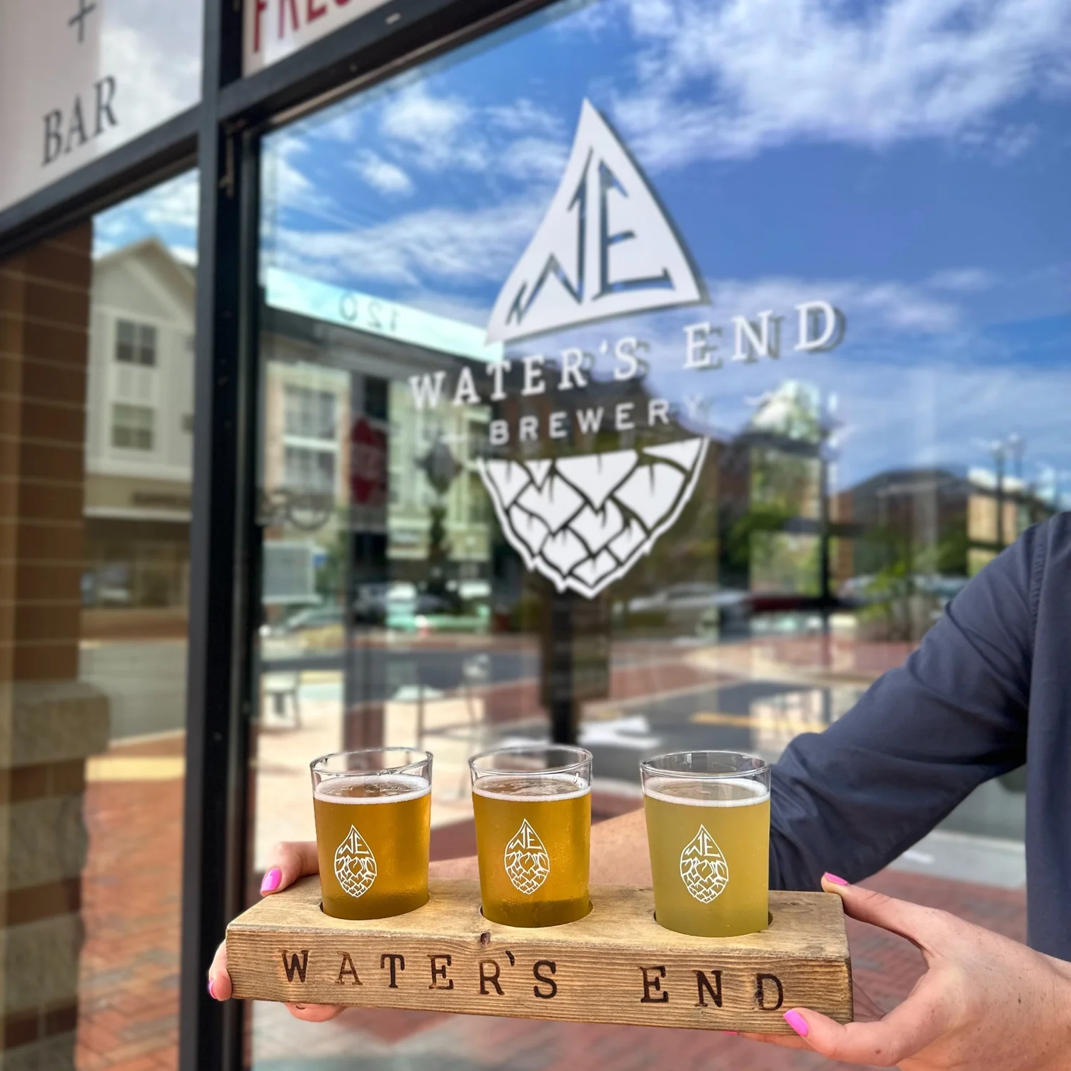 Craft Brewery & Taprooms | Lake Ridge & Potomac Mills VA | Water's End ...