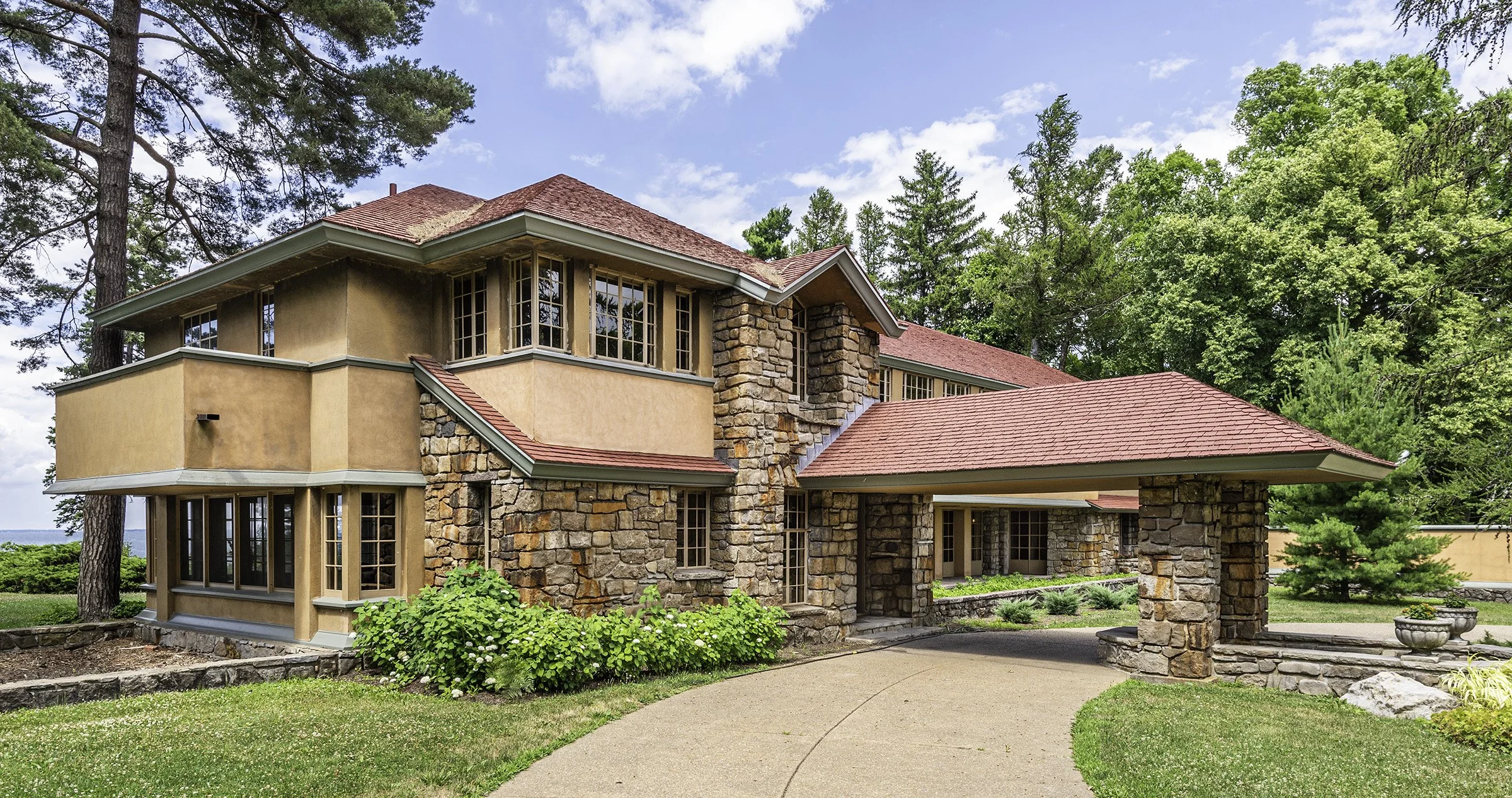 Frank Lloyd Wright's Graycliff — Buffalo Homes