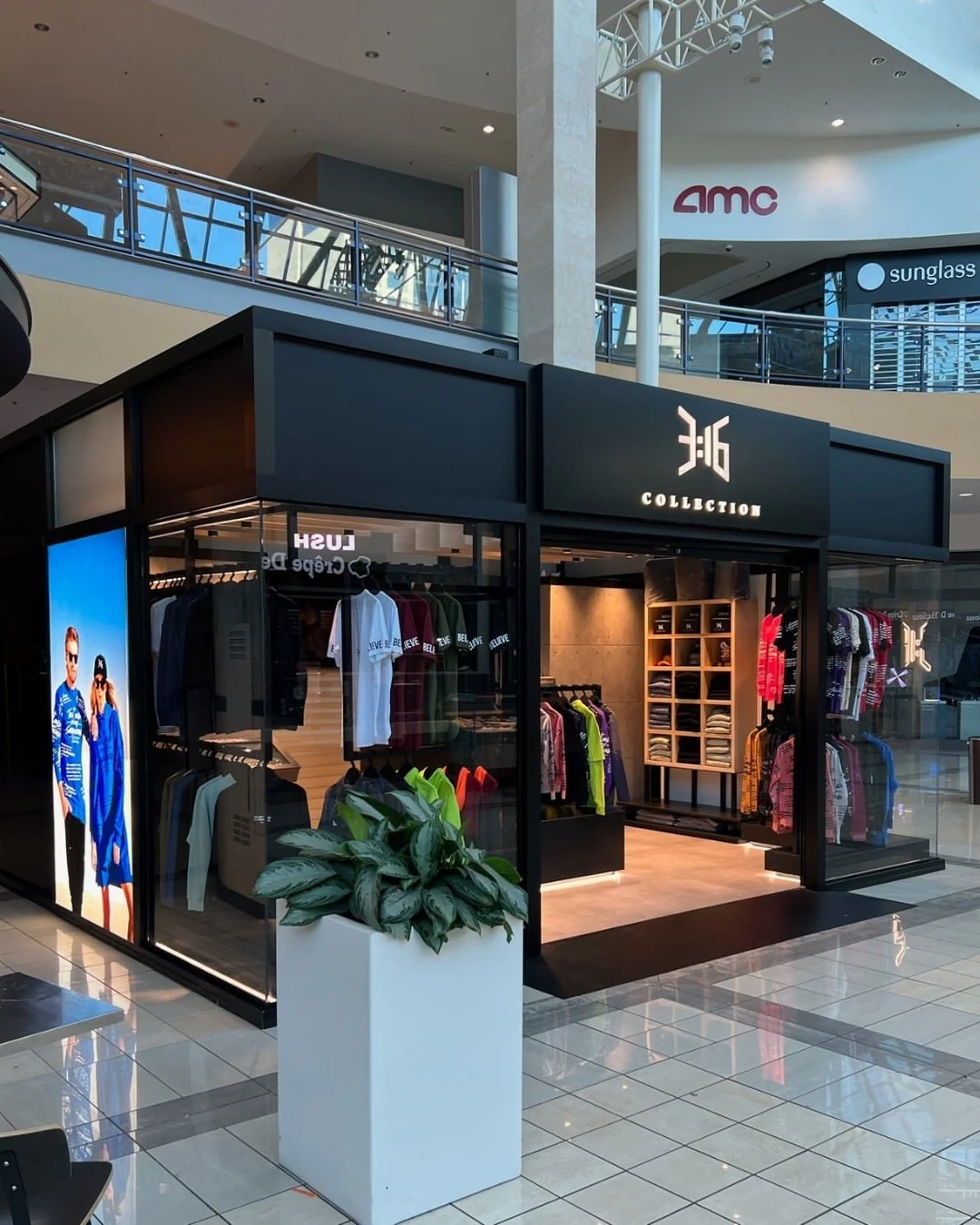 Retail Display Custom Creative Experiential Design Agency — Mecca ...