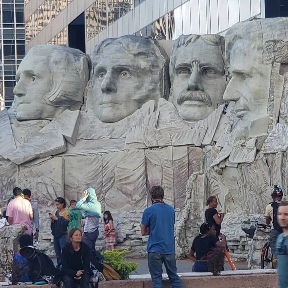 Mount Rushmore Sculptures: Iconic Public Art — Mecca Design & Production