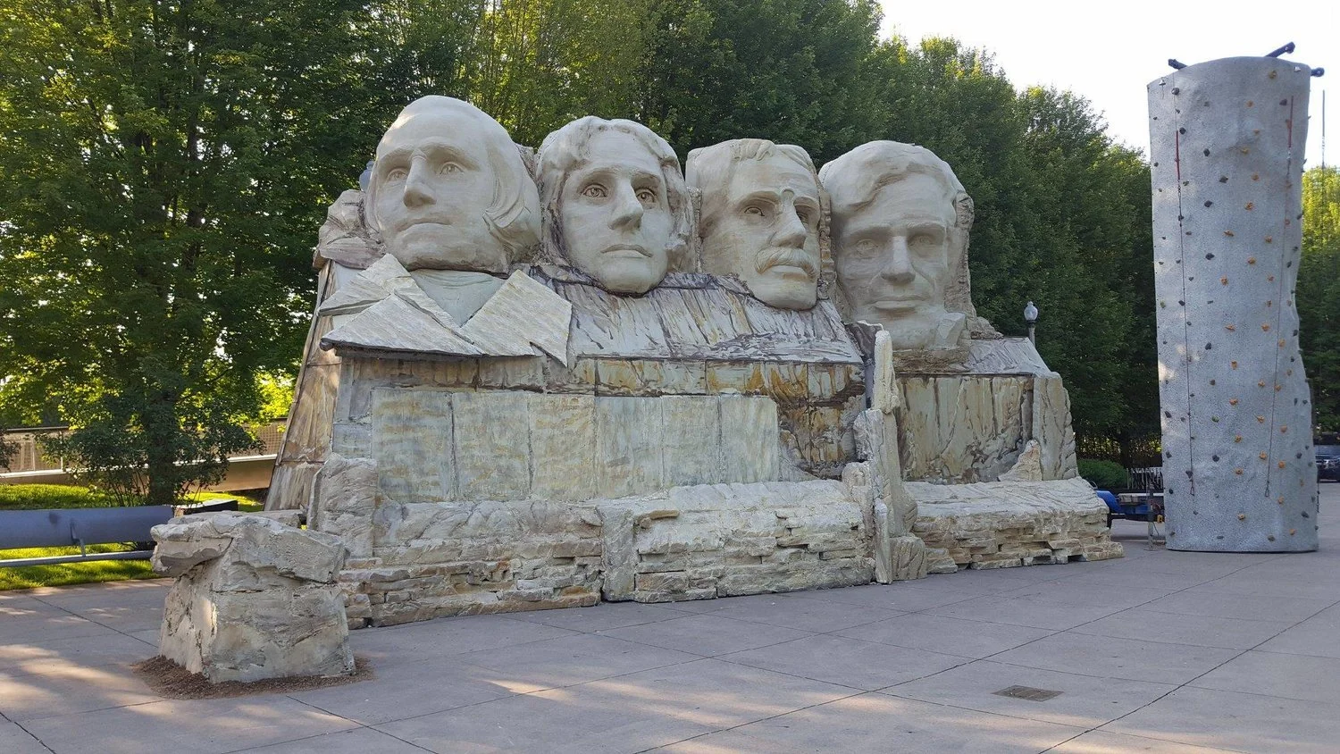 Mount Rushmore Sculptures: Iconic Public Art — Mecca Design & Production