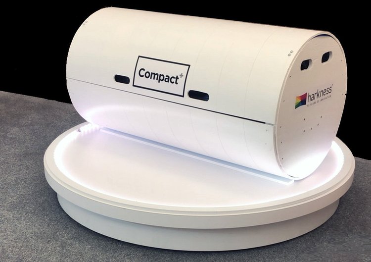 Compact+ - Foldable Premium 2D and 3D Movie Screens — Harkness Screens