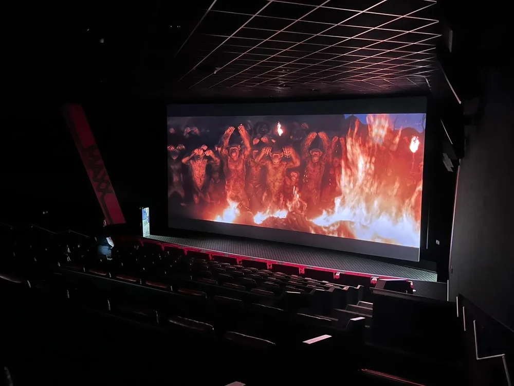 Hugo SR lights up the OmniplexMaxx screen at Omniplex Birmingham ...