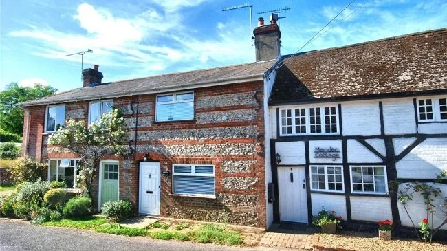 Damerham — Contains Moderate Peril