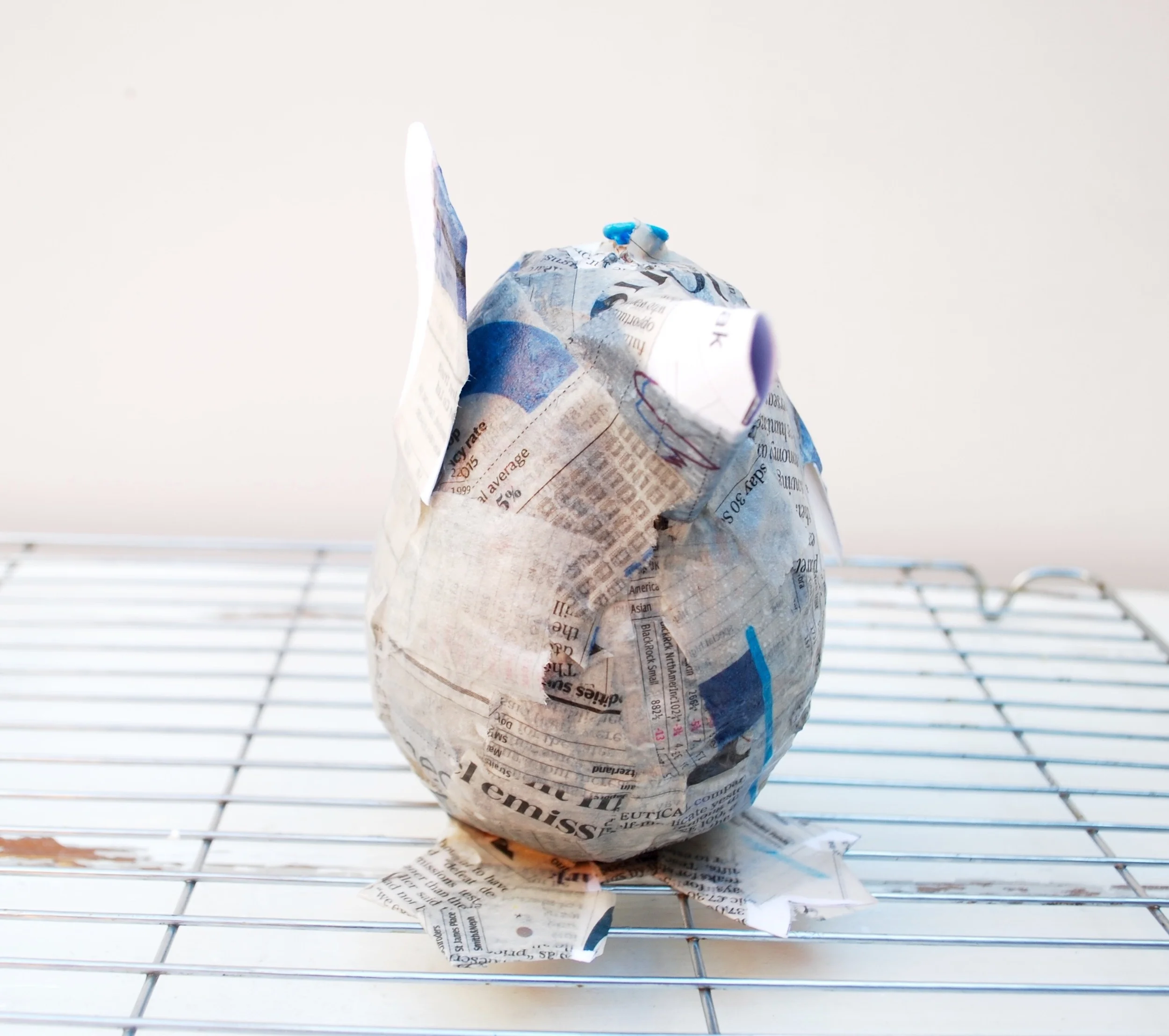 How to make your Penguin Paper Pet | EMMA LEITH