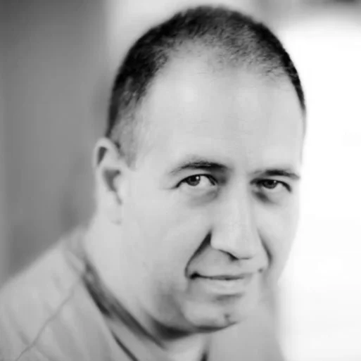 Photograph France - Meet the team at PhotographFrance.com