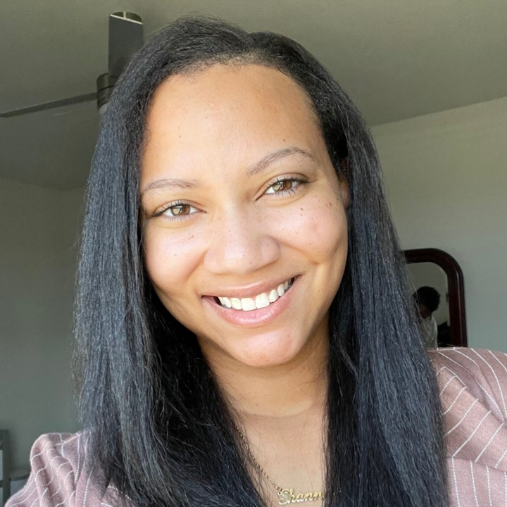 About Us — She Designs