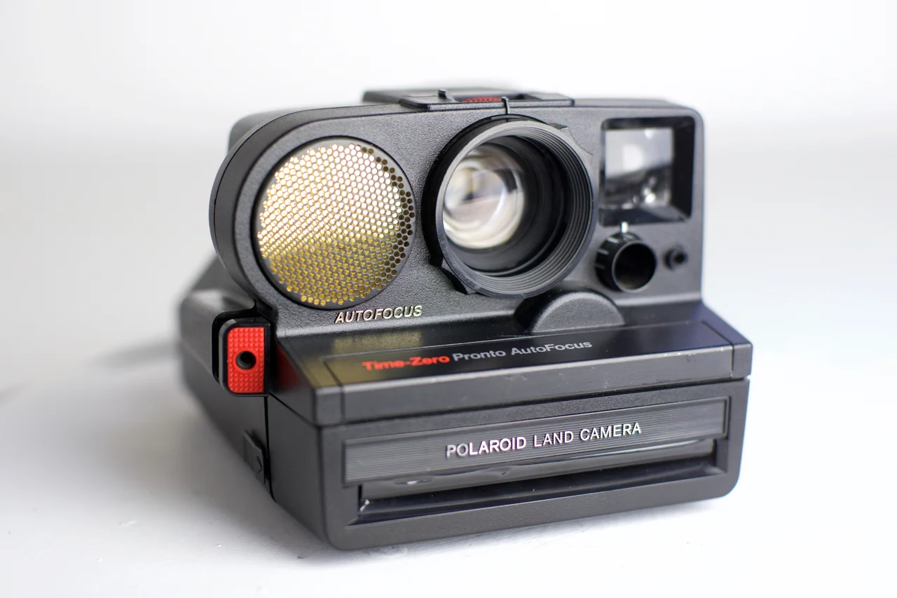 Polaroid SX-70 Series Sonar One Step Autofocus Land Camera Instant ...