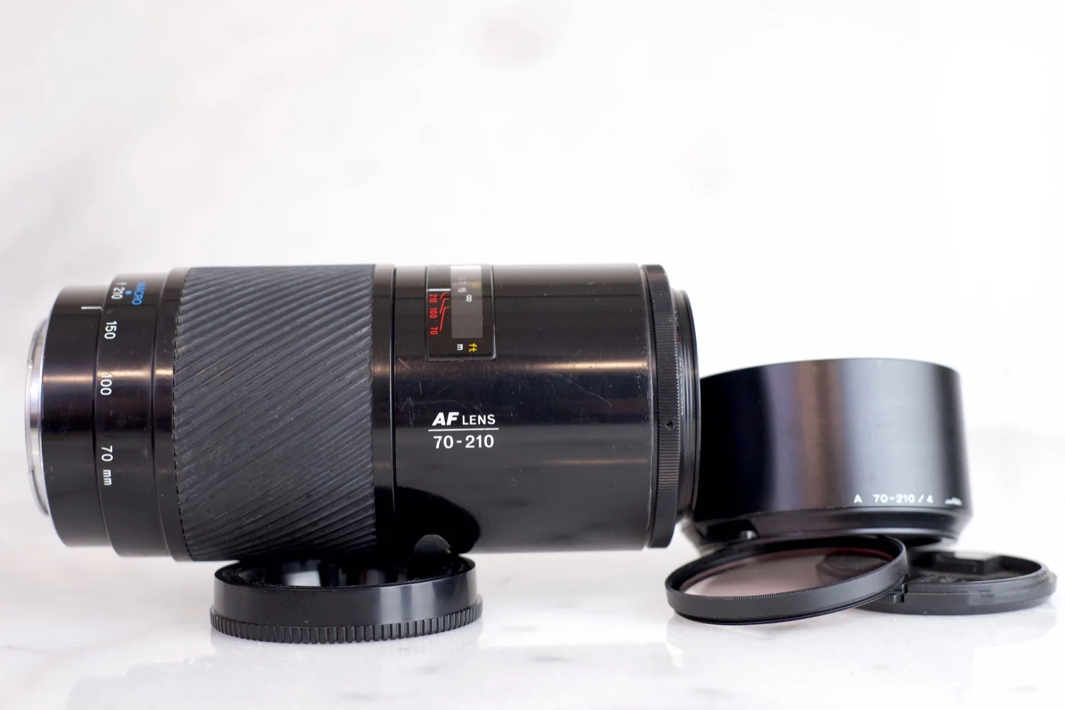 Minolta AF Zoom 70 - 210 mm F/4 Macro Focusing Zoom Lens For Minolta ...