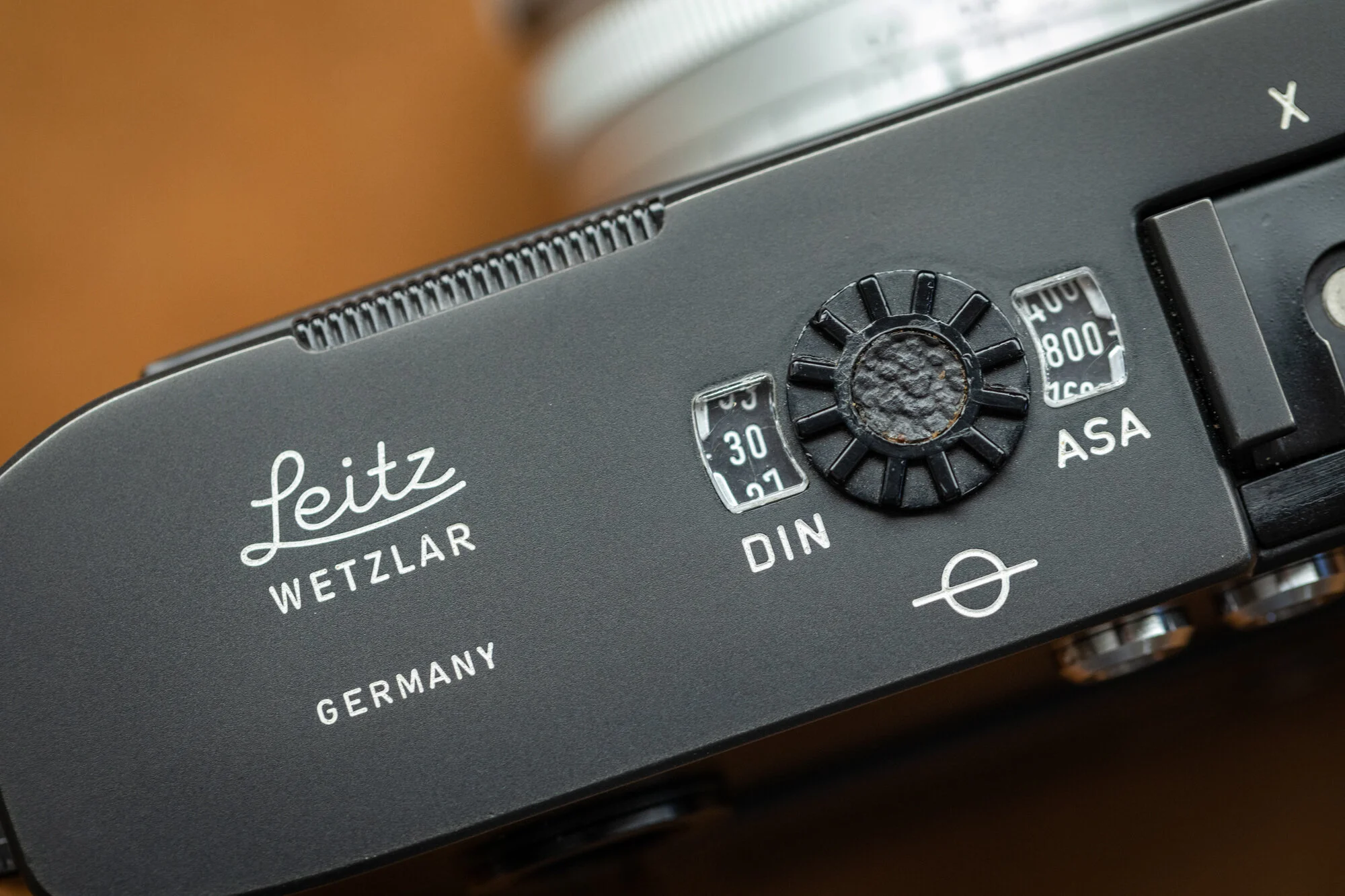 Leica M5 35mm Film Rangefinder Camera with Carl Zeiss C Biogon 35mm F/2 ...