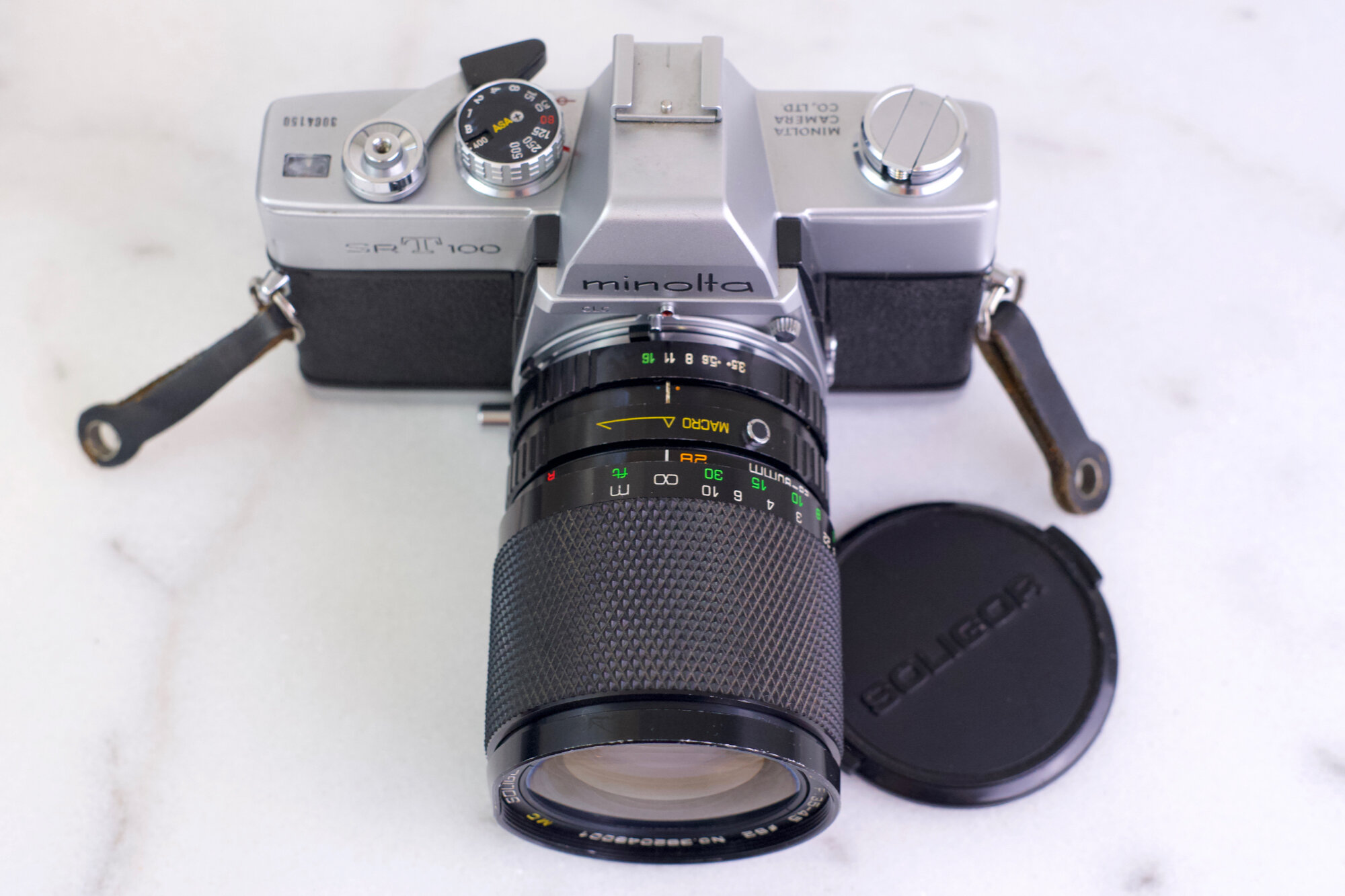 Minolta SRT 100 35mm Film Camera with 28-80mm Zoom Lens, Lens Cap and ...