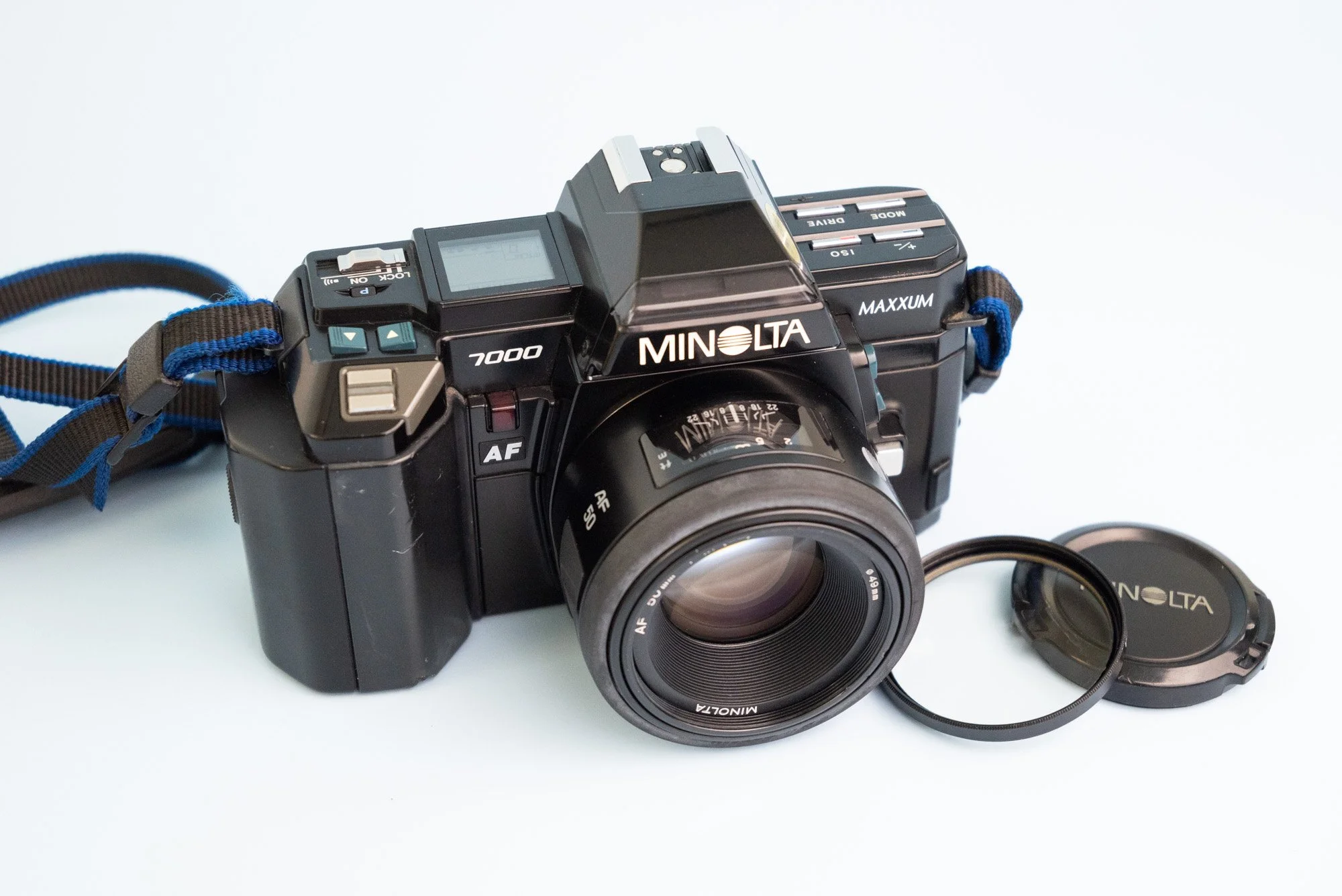 Minolta Maxxum 7000 35mm Film SLR Camera with Minolta Maxxum 50mm F/1.7 ...