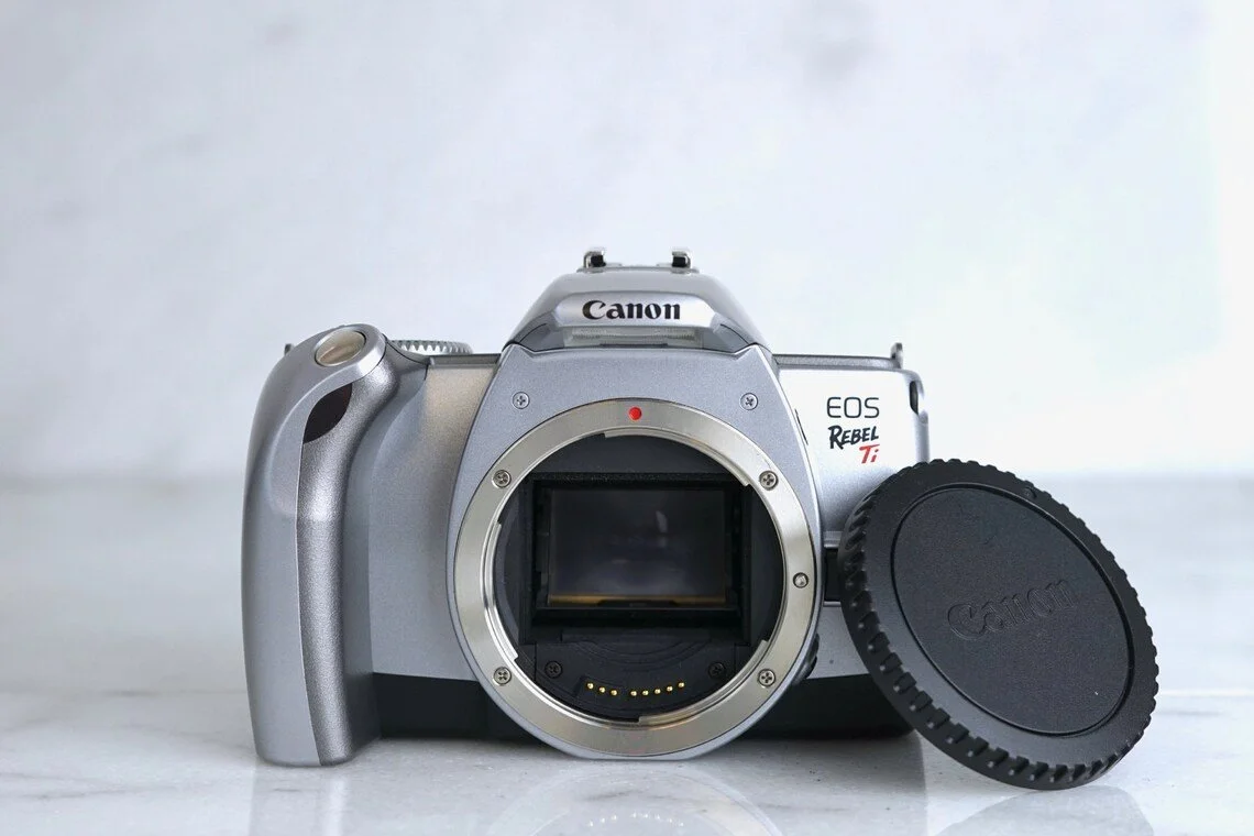 35mm SLR — F Stop Cameras