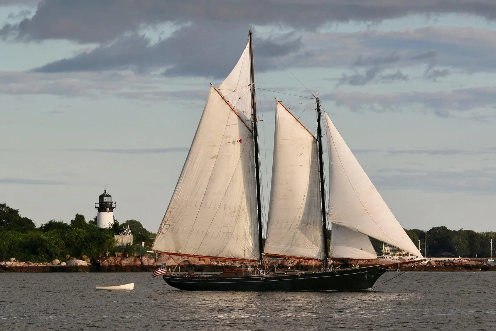 Youth Sail Training Programs — Sailing Ships Maine