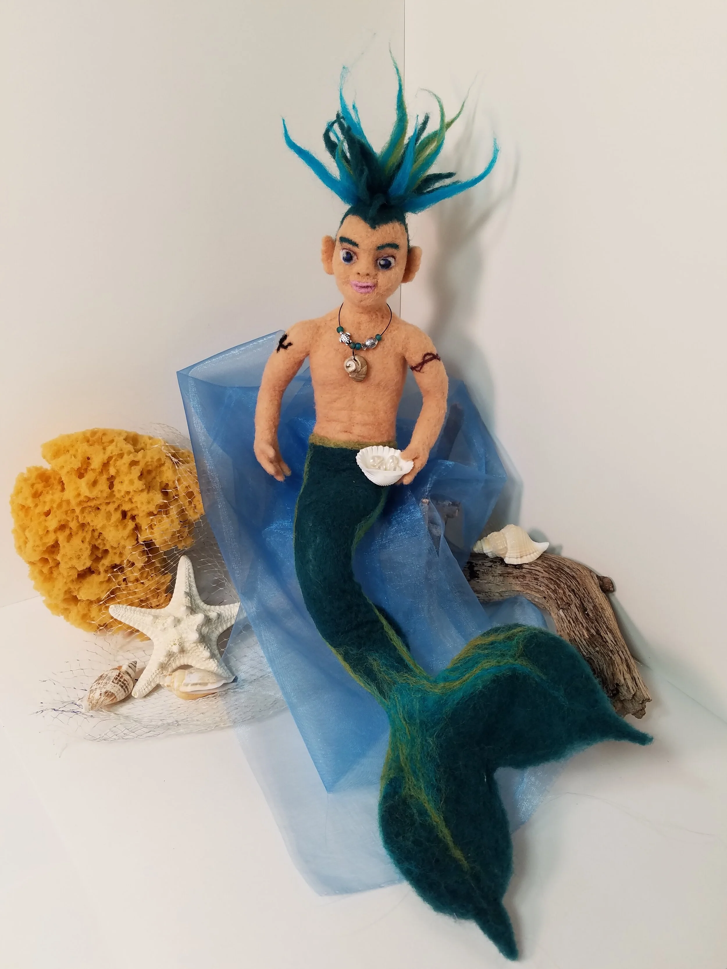 A Thoroughly Modern Merman — Sylvia Waddell