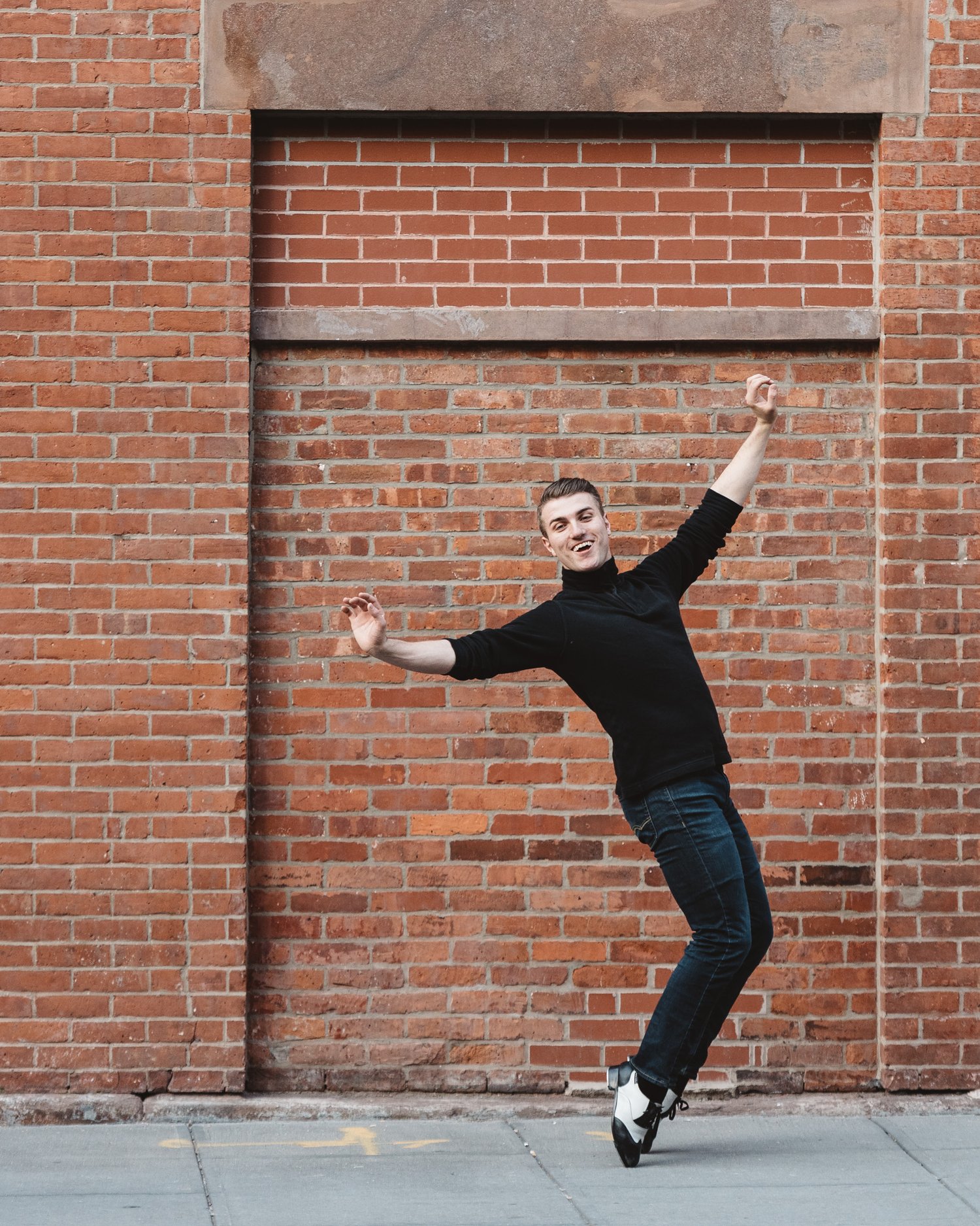 Andrew Winans, 18 Street Station, 1 — Dancers of New York