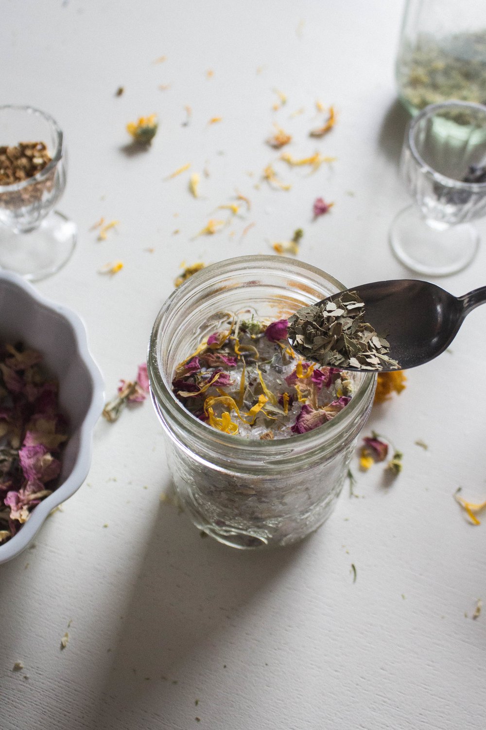 DIY Herbal Bath Tea — Cashmere & Plaid
