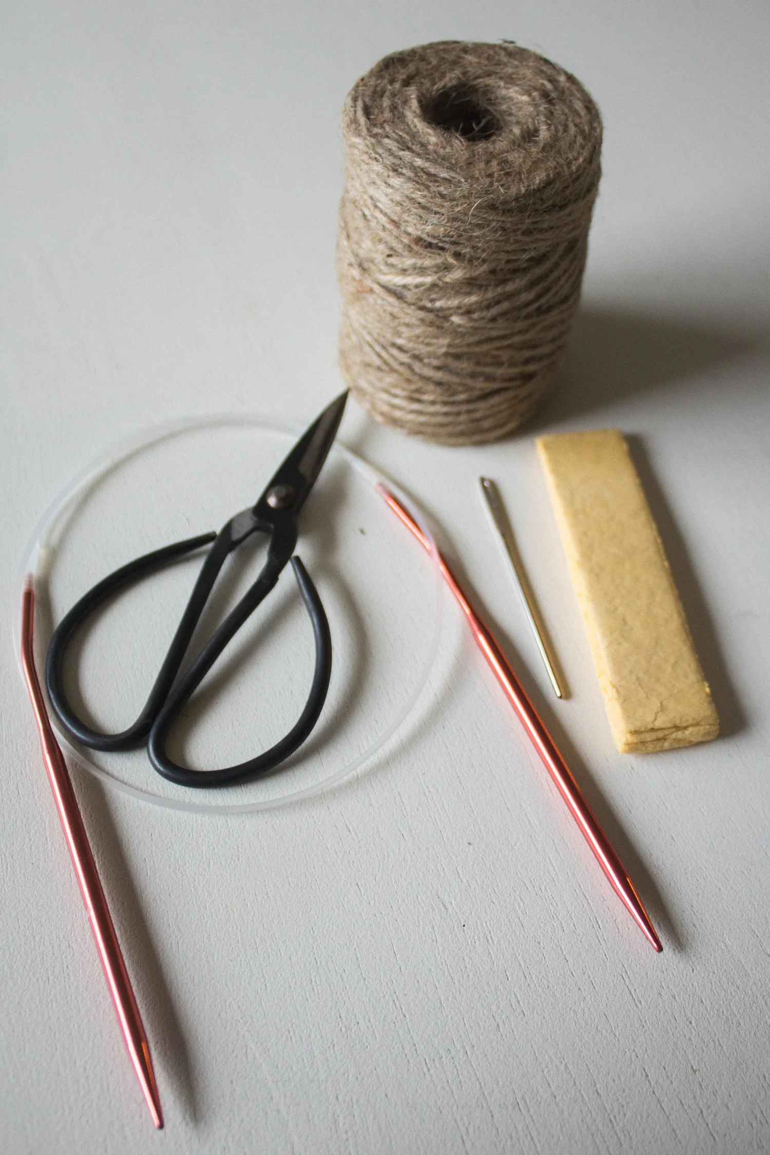 DIY Knit Twine Scrubbing Sponge — Cashmere & Plaid