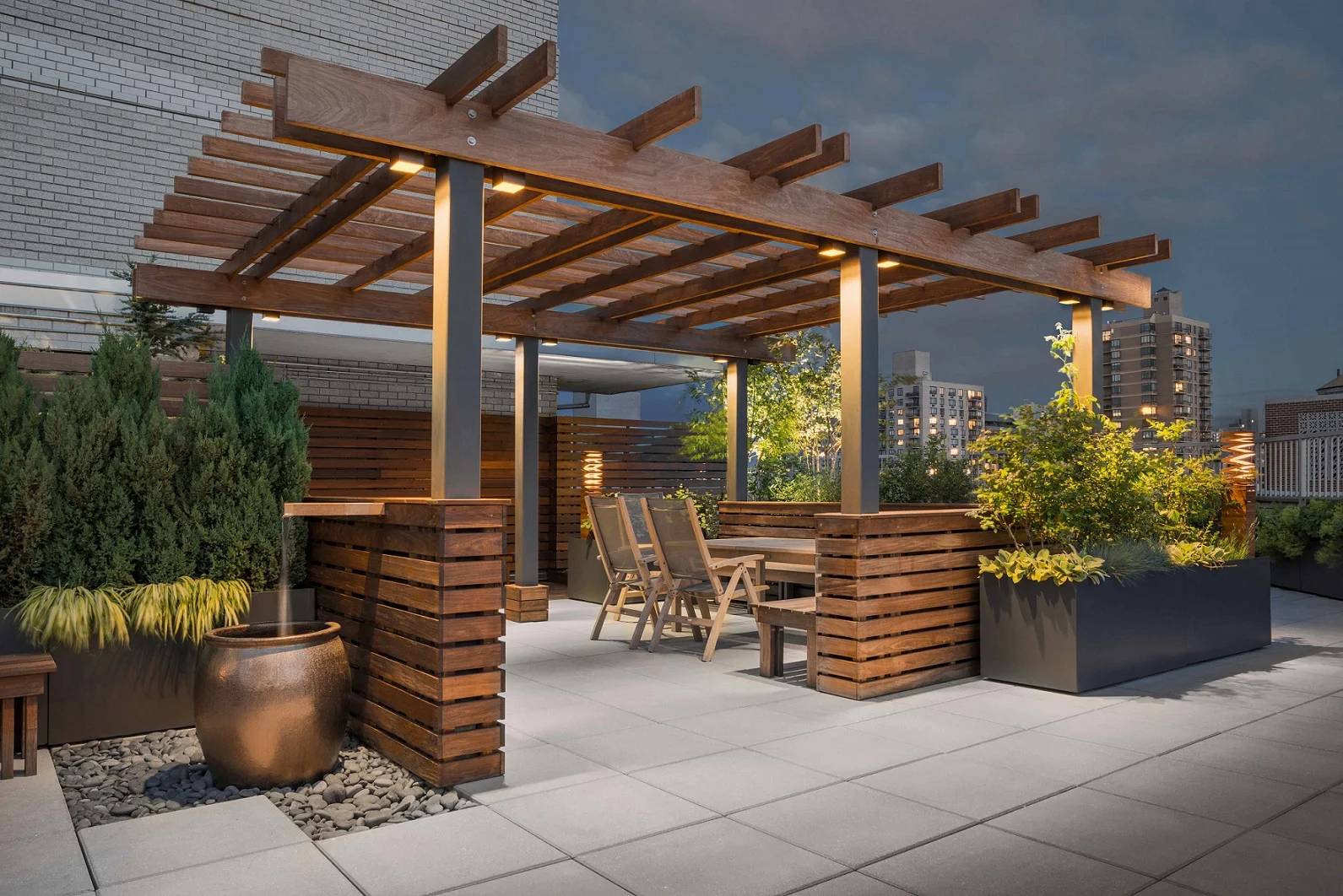 Upper East Side Common Roof — Evan C. Lai Landscape Design, Inc.