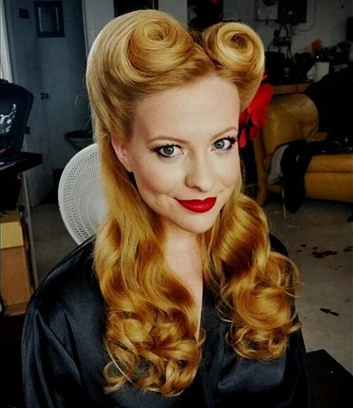 How To Do Victory Rolls
