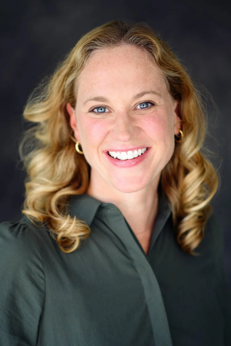 About Us — LAUREN BAJWA BOUTIQUE EDUCATIONAL SERVICES — LAUREN BAJWA