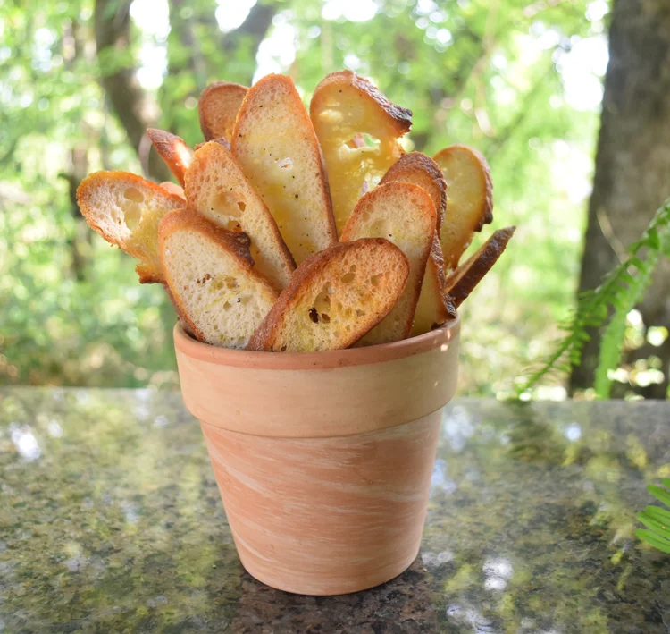 Baguette Crackers — domestic goddess