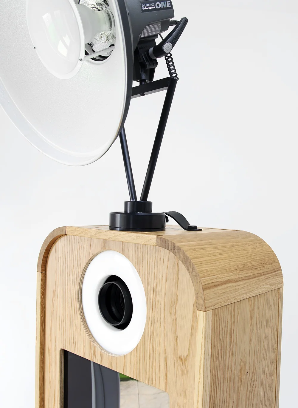 Vintage Wooden Retro Photo Booth Hire - Rustic Style Photo Booth