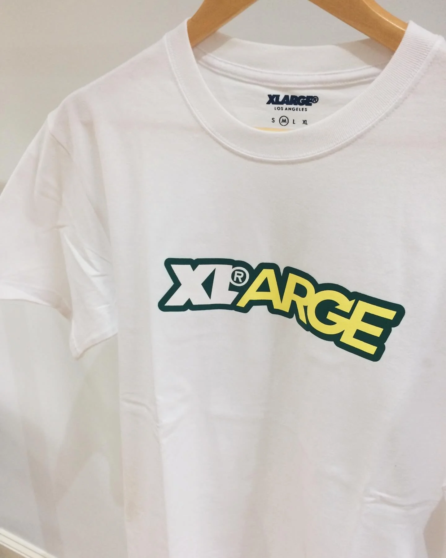 ·ONE·JAM·TART· STORE XLARGE® JAPAN ANIMAL LOGO S/S TEE | BLACK