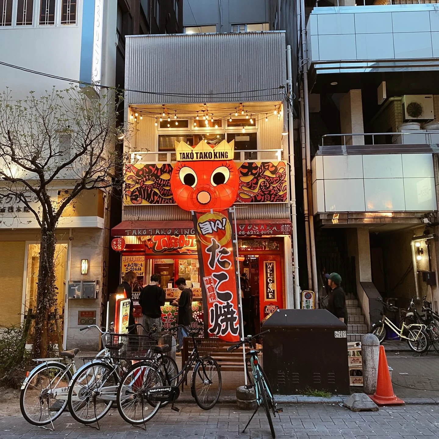 ·ONE·JAM·TART· STORE XLARGE® JAPAN MEKA DOG S/S TEE