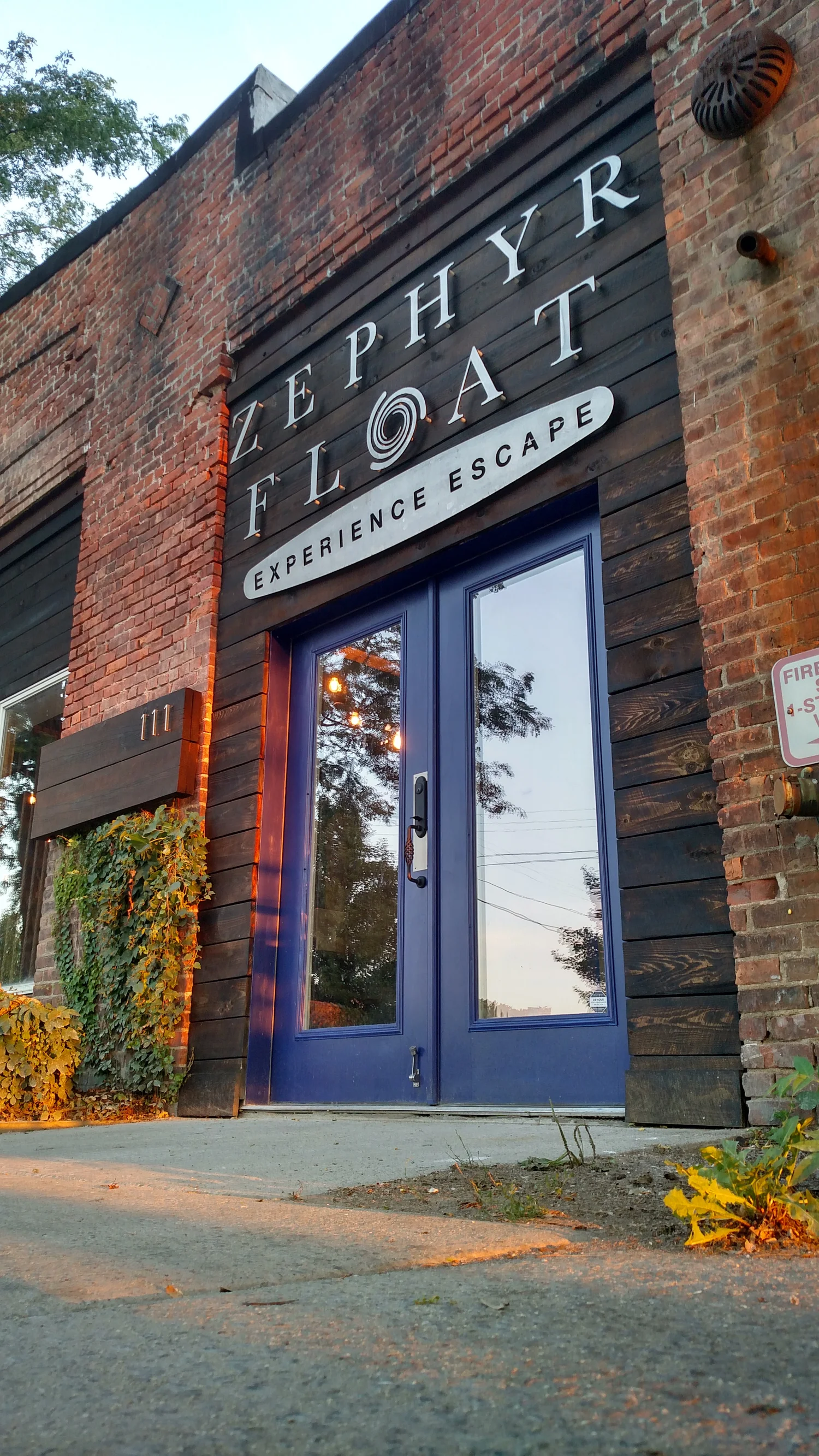 HOURS & PARKING — Zephyr Float