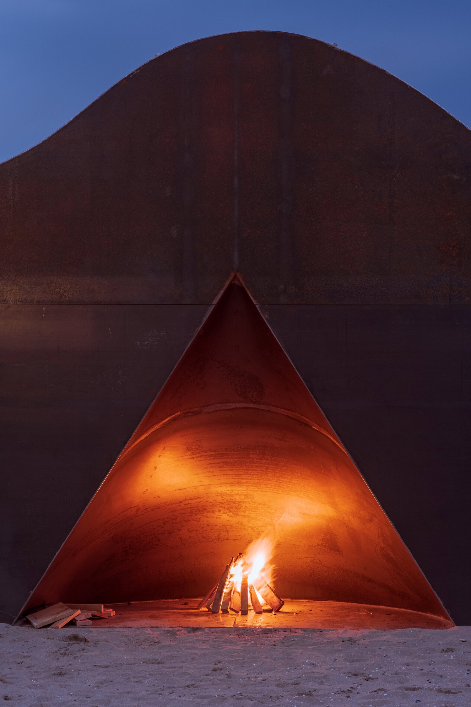 The Fire Dunes — Studio Ossidiana