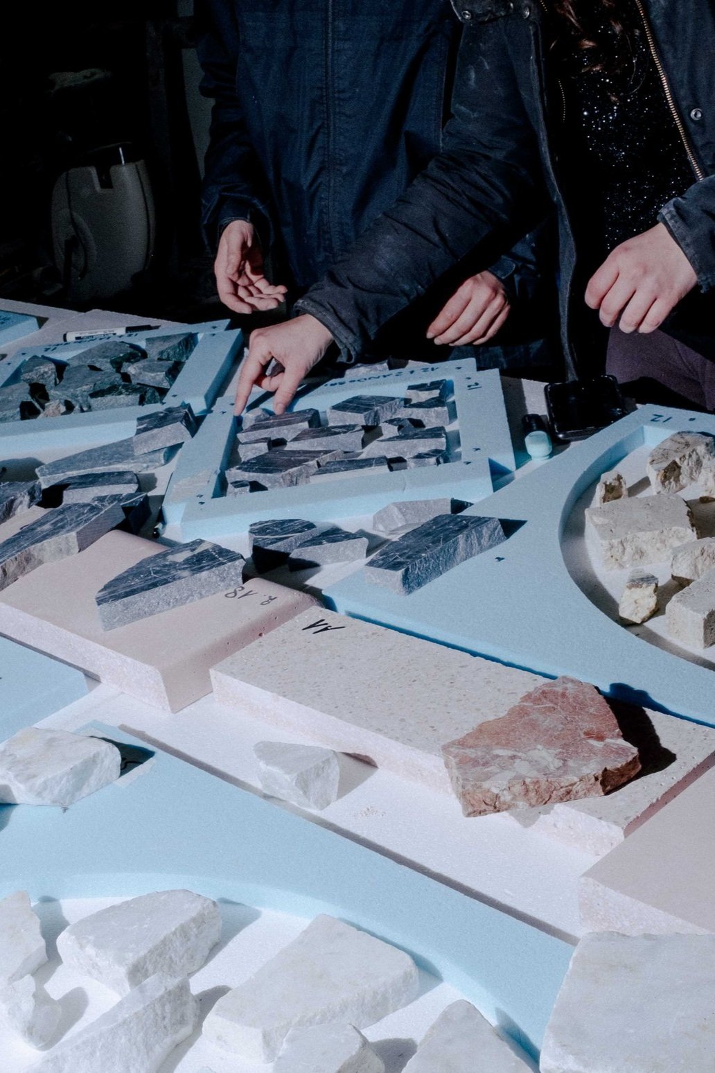 Massi Erratici / GAMeC — Studio Ossidiana