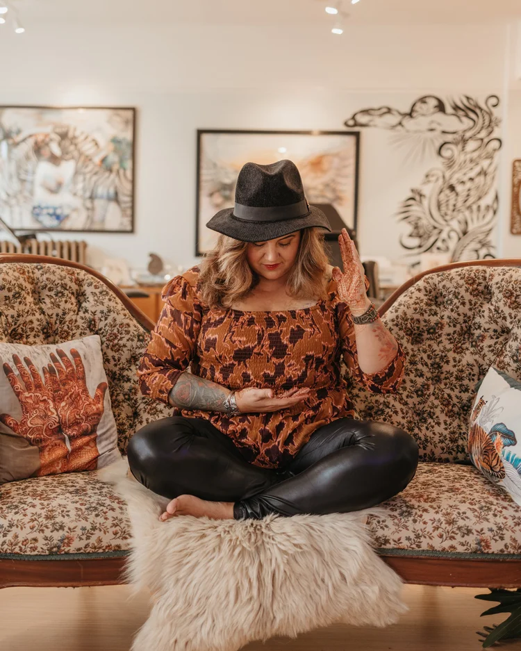 The Artist — The Eye of Henna & 13 Moons Tattoo